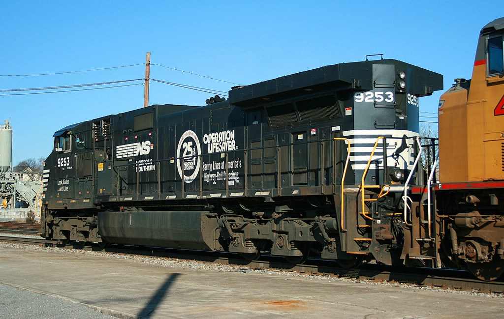 NS 9253
